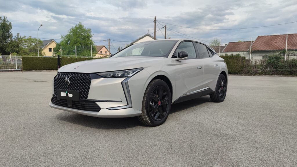 DS 4 Trocadéro : essais validés par nos équipes - AutoJM Mag